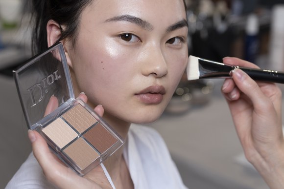 DIOR BACKSTAGE FROM DIOR APTLY | FAB L'Style
