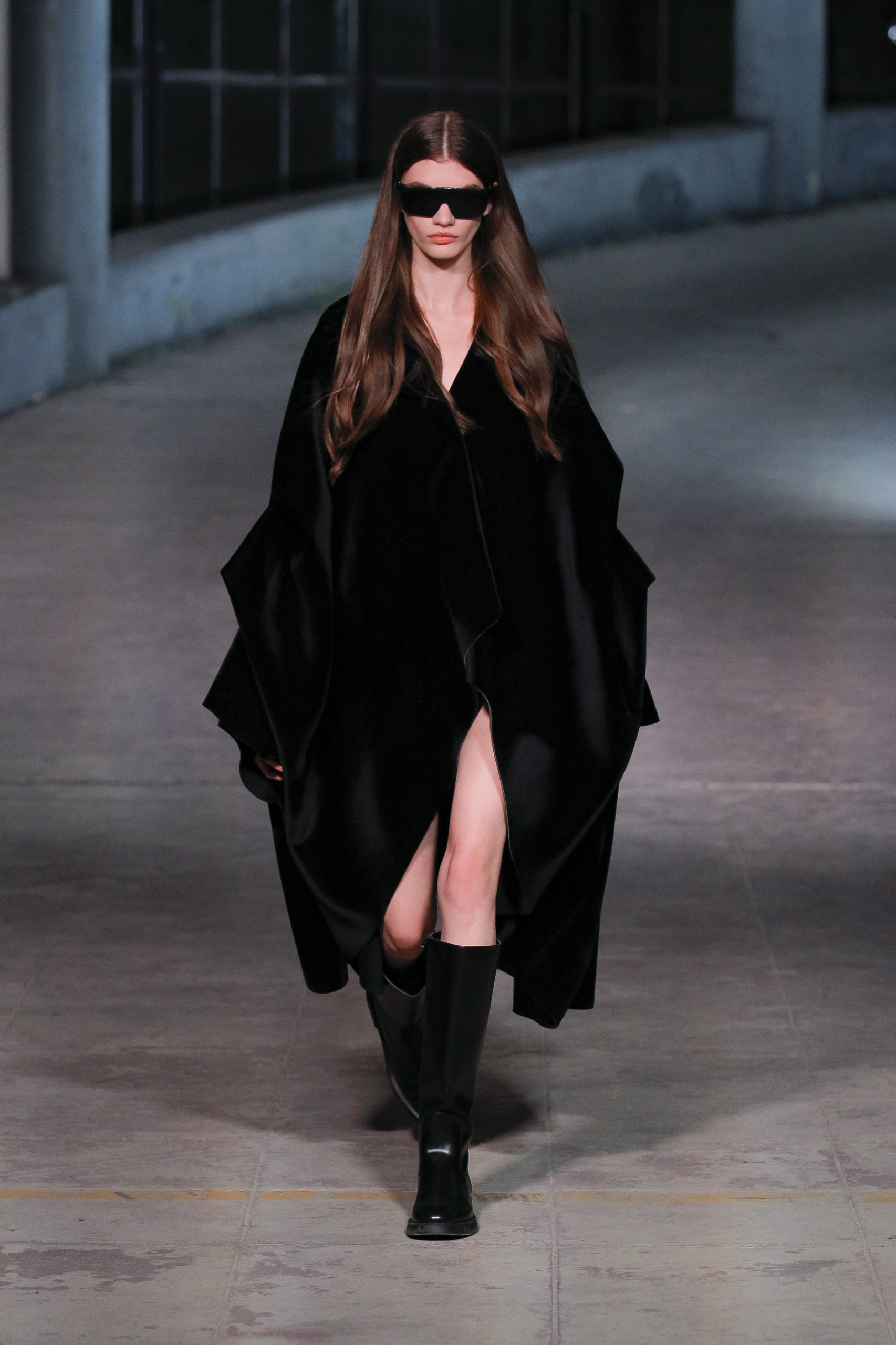 Davii Fall/Winter 2023–2024 Collection, Hard and Soft, Fluid and ...