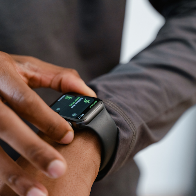 Smart Jewellery: Latest Advances in Wearable Fashion Accessories - FAB ...